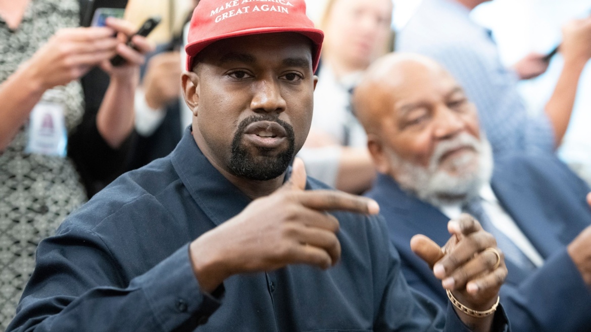 Keskin Nişancı, Meme Coin'de Avlandı: Kanye West'in Paylaşımı 465 Bine Mal Oldu! - Koin Bülteni